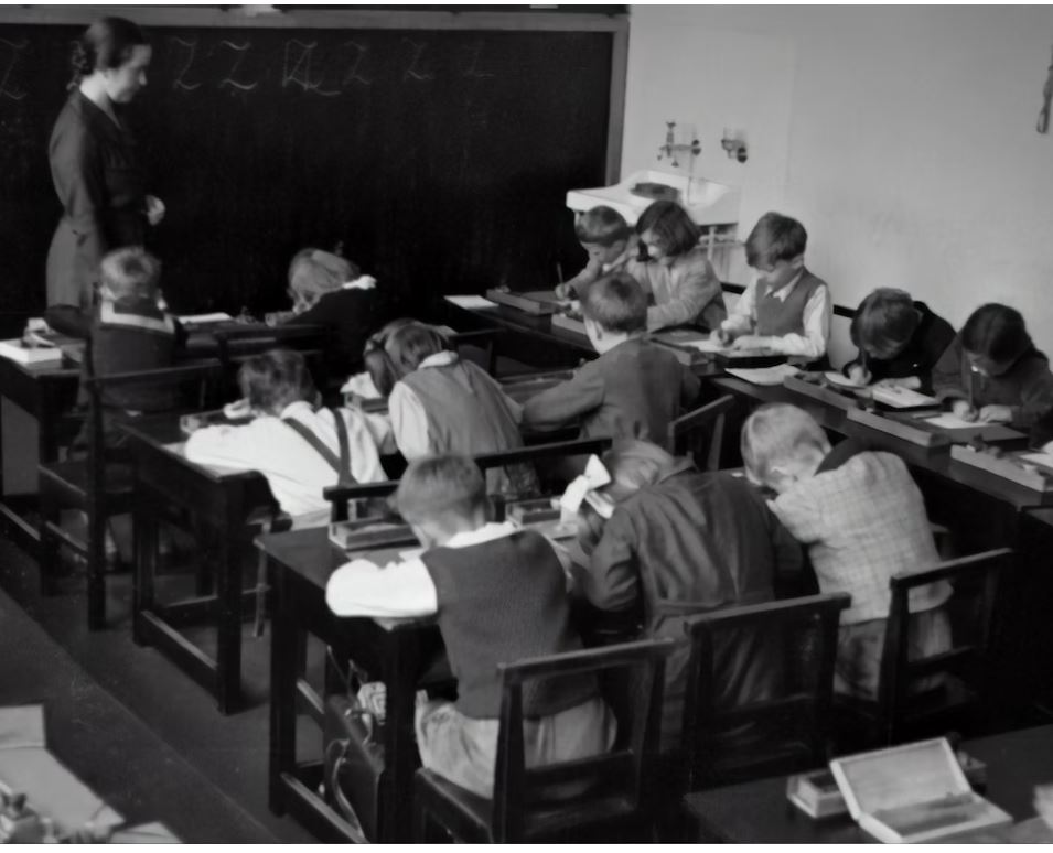 Reading, writing and 'rithmetic and te reo - Write Answers